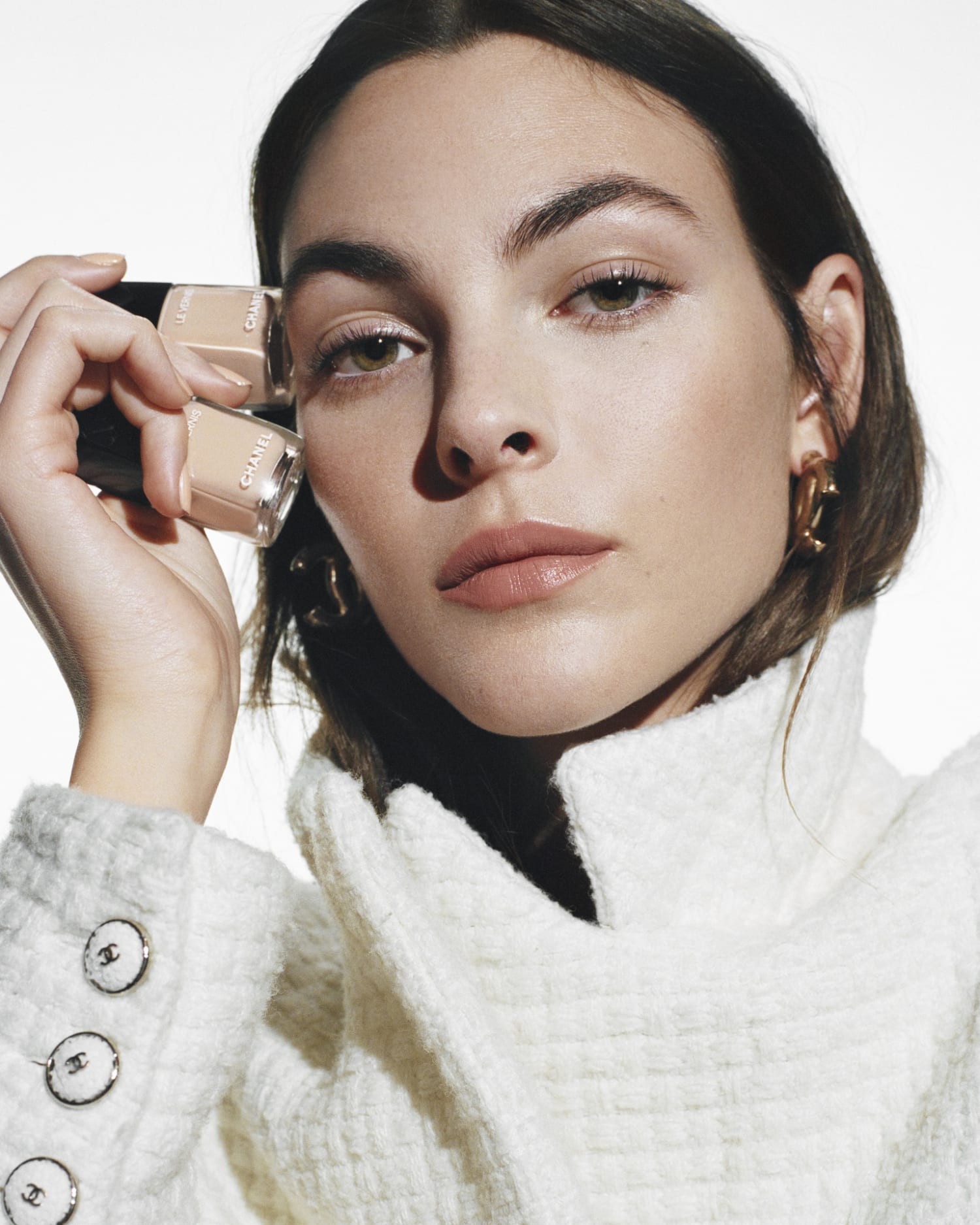 Chanel LES ACCORDS DE CHANEL: FALL-WINTER 2022 MAKEUP COLLECTION | News ...